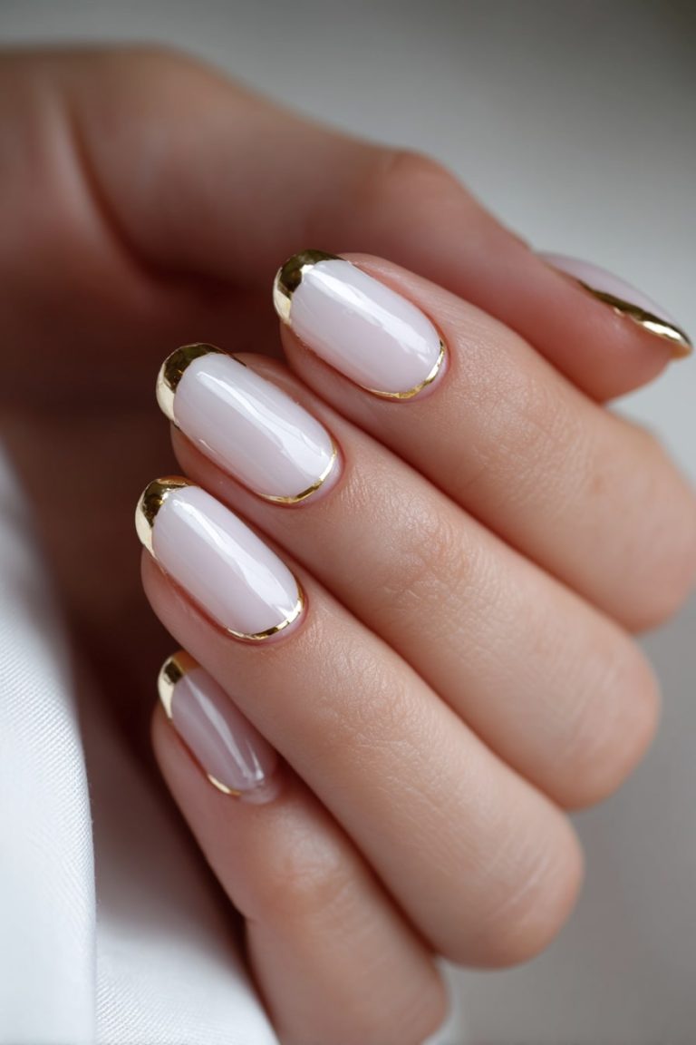 17 Gold Nail Ideas That Are Glam, Glowing, and Totally Luxe